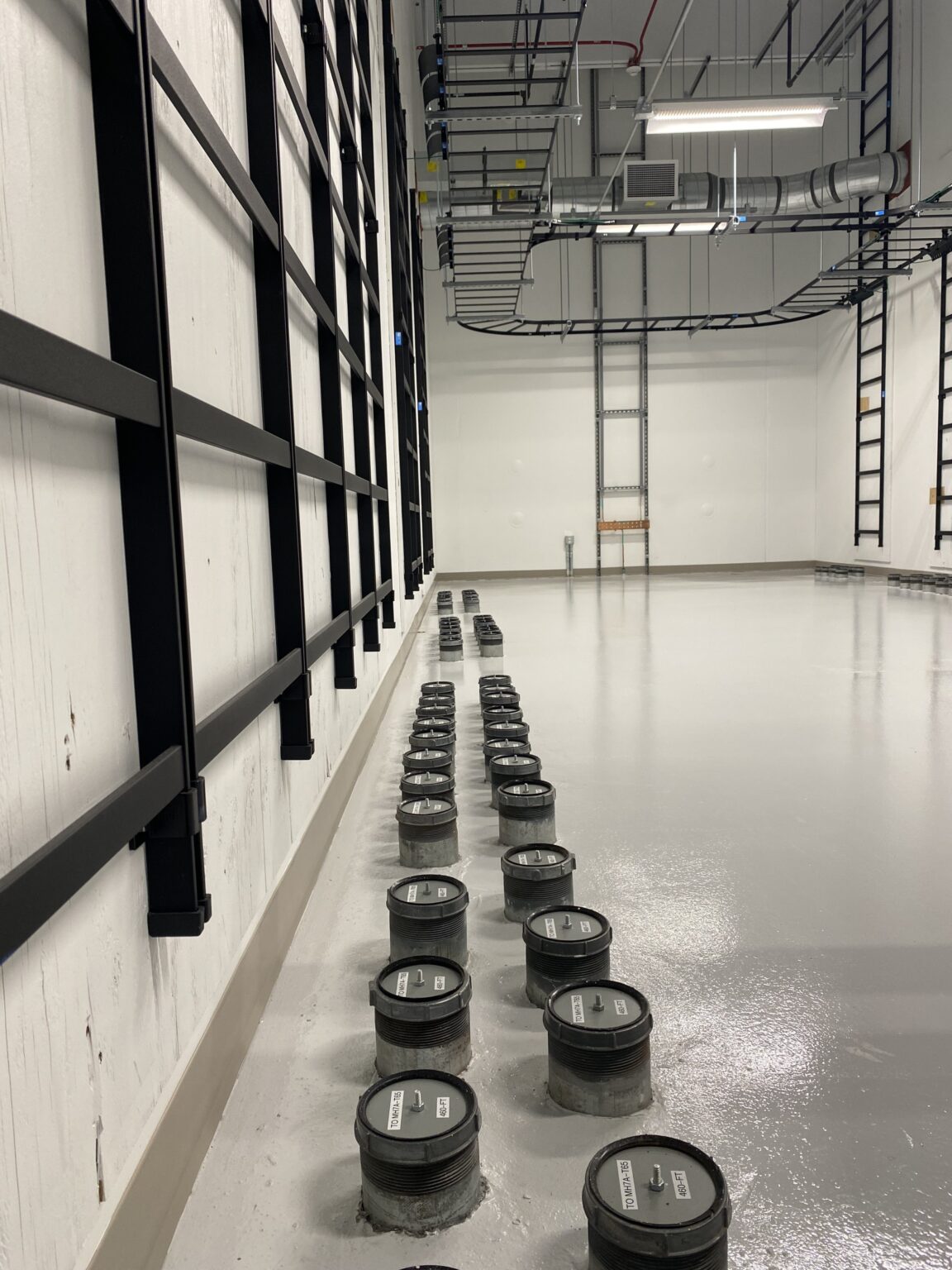 A perfect point of entry room (POE) - Fiber Dan