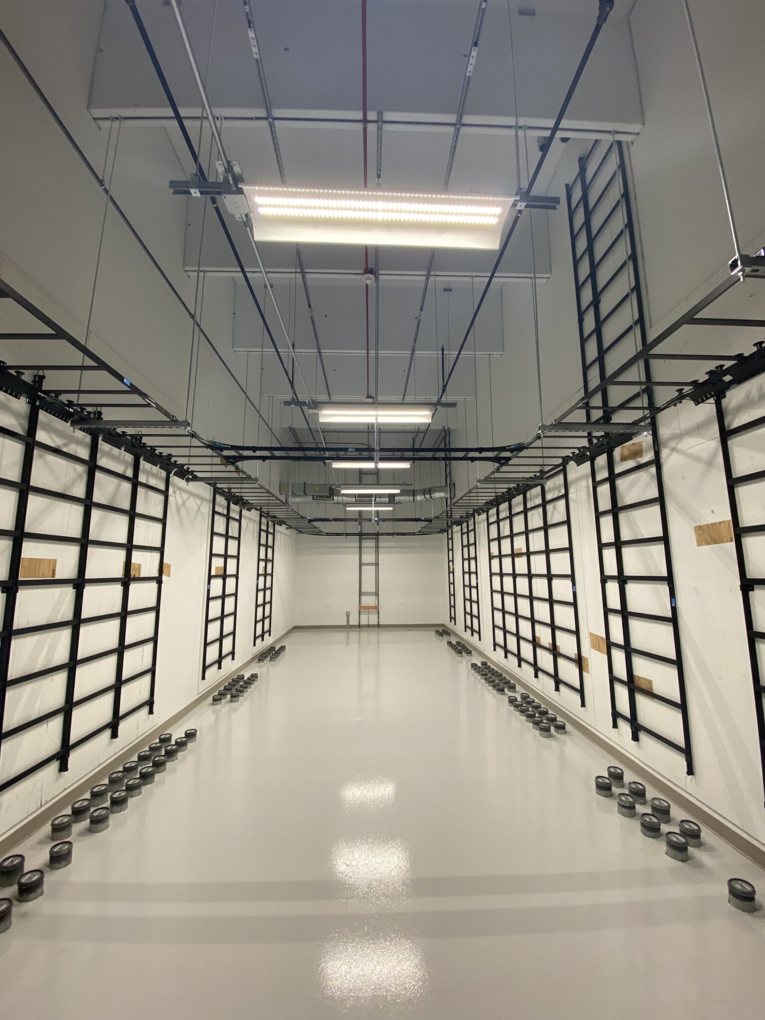 A perfect point of entry room (POE) - Fiber Dan